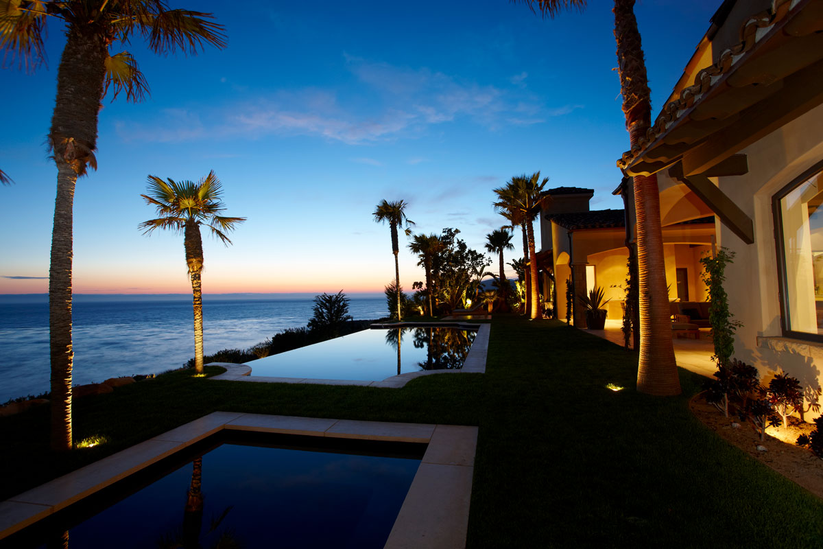 Vista Pro Residential Landscape Lighting | Elevate Your Space